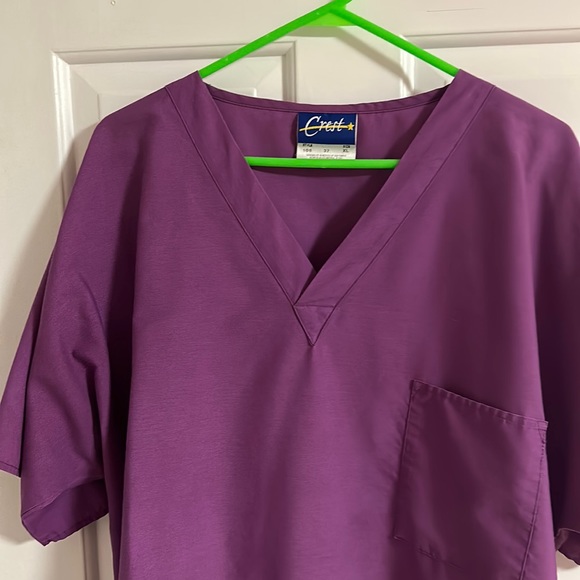 Crest | Other | Crest Size Xl Scrub Top | Poshmark